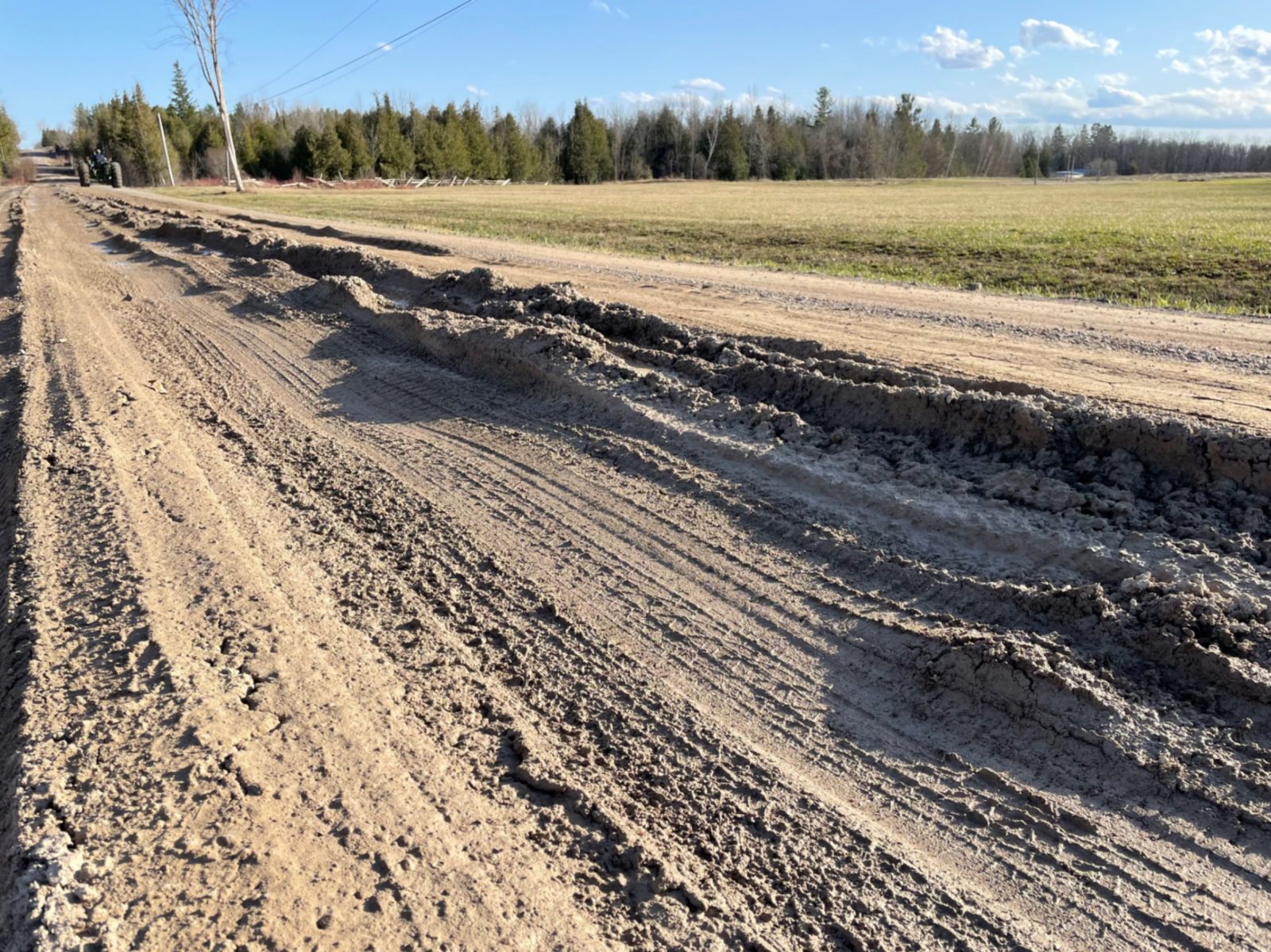 Douro 5 Line, Douro-Dummer, Ontario - CAA Worst Roads
